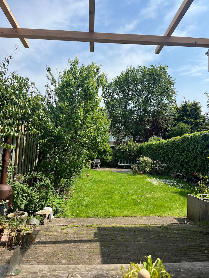 Family House
25 Min To Beach And Amsterdam - Heemstede