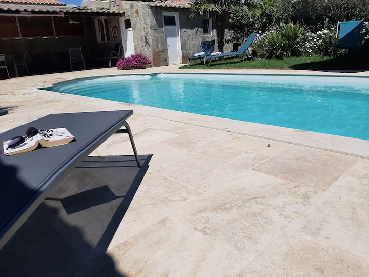 Proche Mer/centre, 4 Ch. 3 Sdb,piscine Privée,clim - Korsika