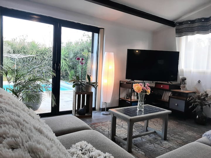 Proche Mer/centre, 4 Ch. 3 Sdb,piscine Privée,clim - Aléria
