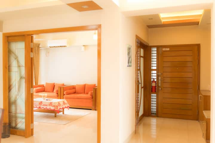 Luxury 13th Floor Sky View Apt In Banani - Bangladesh