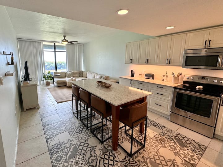 Beach Front Unit@ Palmas Del Mar - Puerto Rico