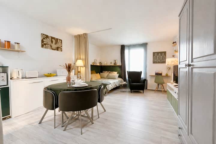 Studio Central: Parking & Gare à Pied - Compiègne