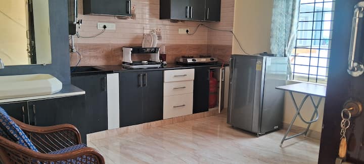 One Bedroom In Gokulam Close To All Yoga Shala. - Kerala