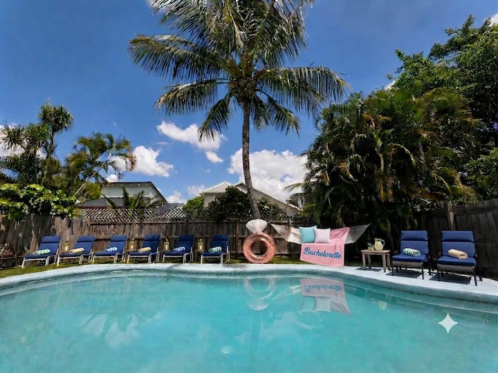 Delray Beach Group Getaway · Private Complex - Boca Raton, FL