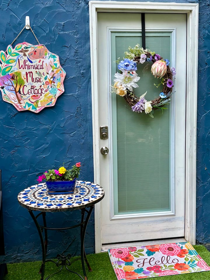 Whimsical Music Cottage - Kennesaw, GA