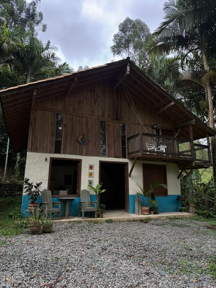 Cabaña Del Río - Jardín