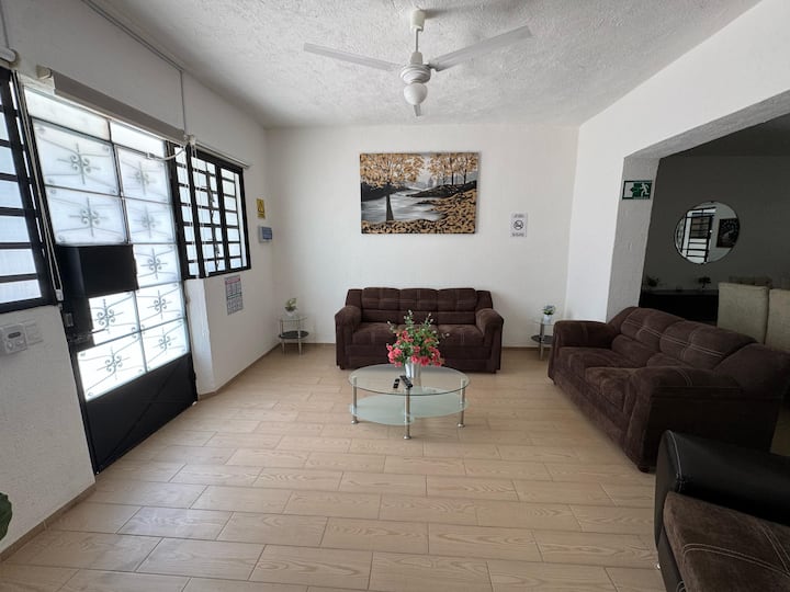 Casa Totalmente Equipada A 5 Minutos Del Centro - Mérida