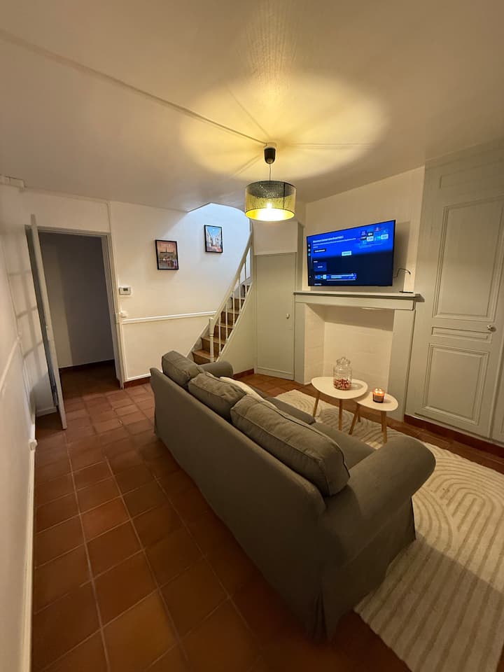 Maison Avec Linge De Lit Et De Bain Inclus - Creuse
