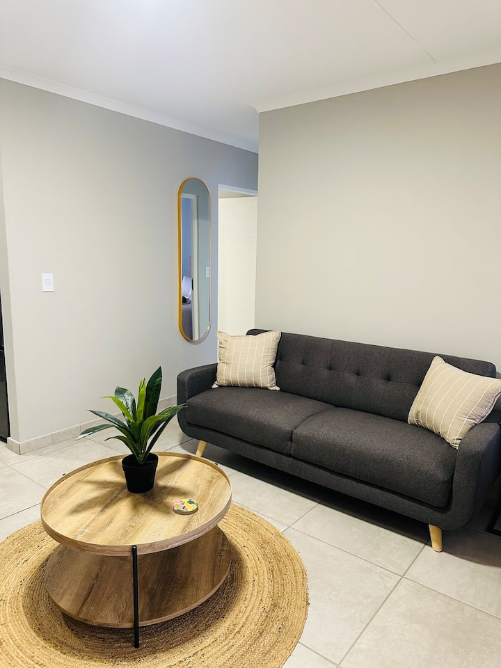 Homely Stay - Kempton Park