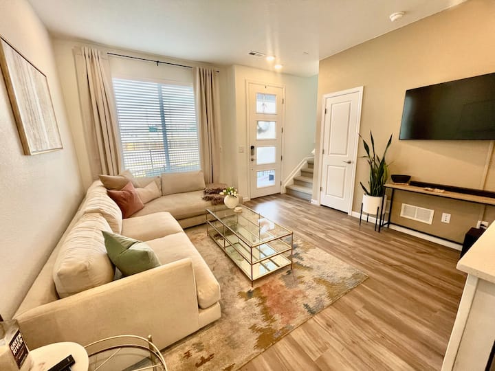 New Townhouse | Cherry Creek Trail - Englewood, CO