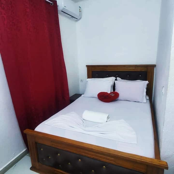 Chambres Non Loin Aéroport - Libreville