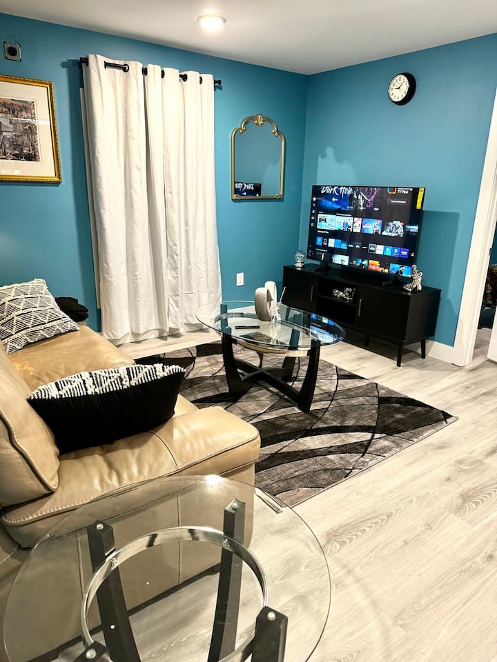 3 Bedded Room Apartment - Newark, NJ