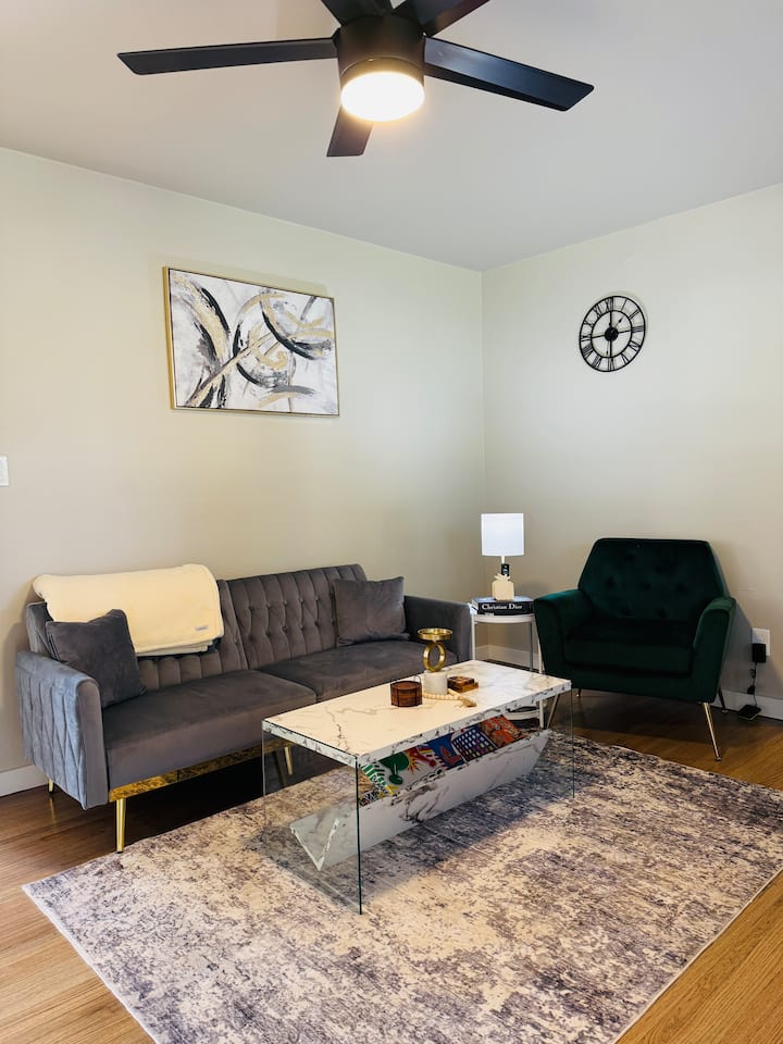 Comfort - Modern - A + Location - The Village, OK