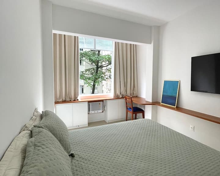 Apartamento A Poucos Passos Da Praia De Copacabana - Ipanema