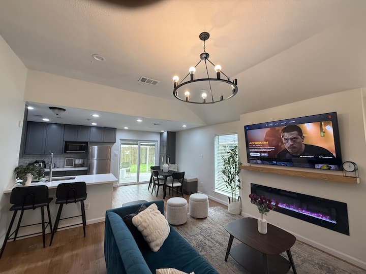 The Nexus In Katy - 카티