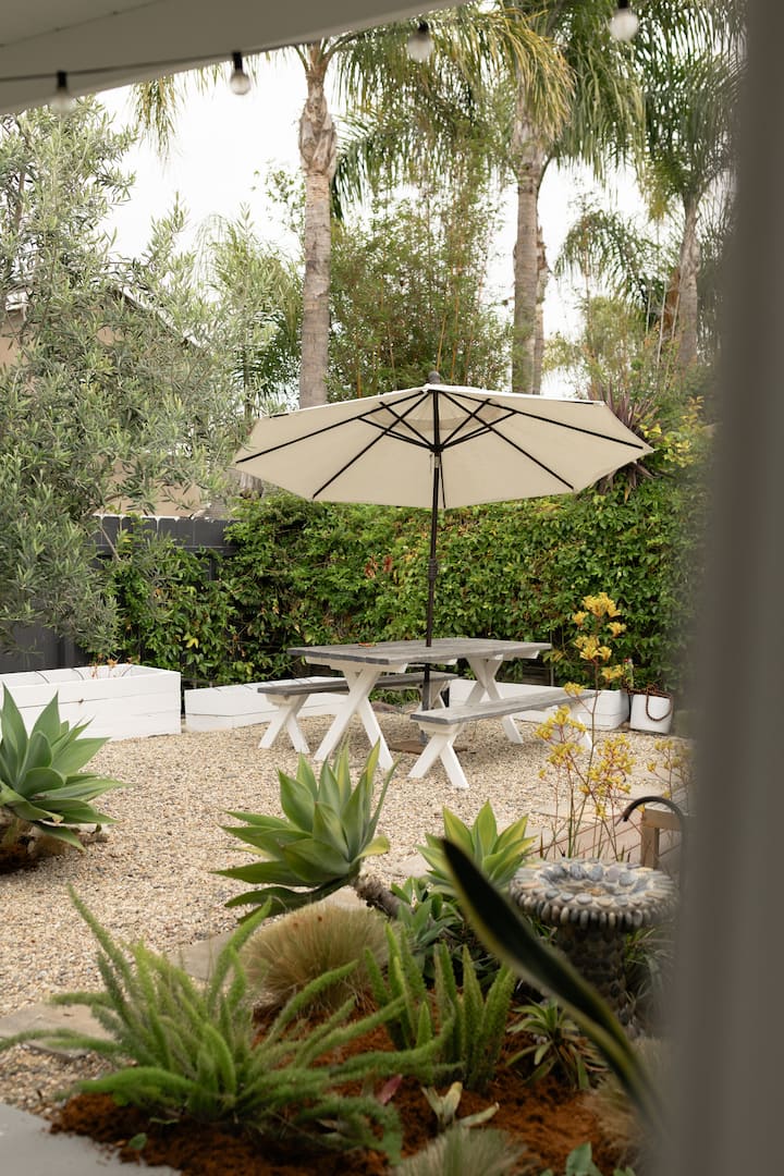 Breezy Coastal Retreat - Encinitas, CA