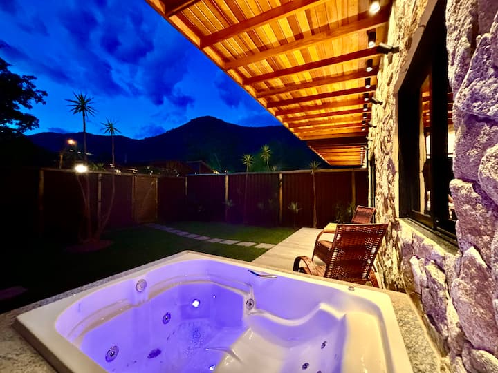 Stone House Maresias (Pet Friendly) - São Sebastião