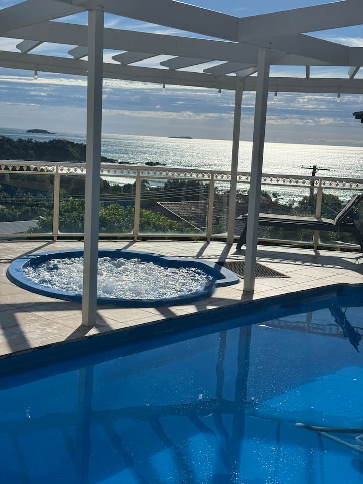 Beach Pearl - Coffs Harbour, Australia