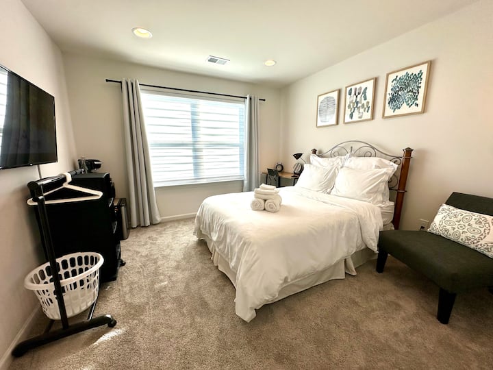Room By Camp North End, Minutes From Uptown & Noda - Charlotte, NC