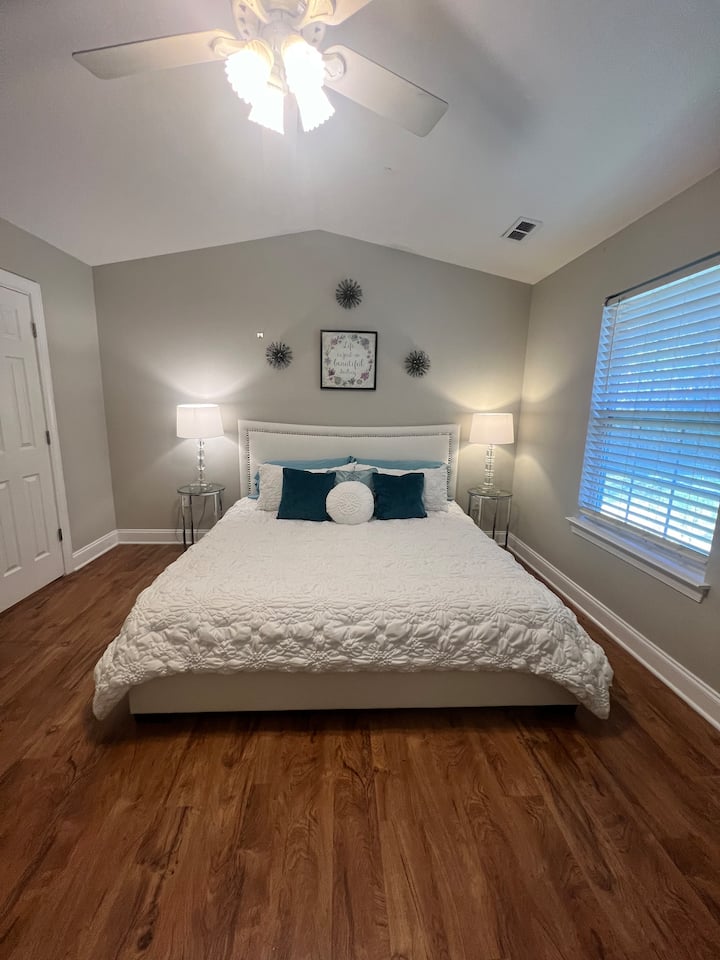 Cozy, Convenient, Comfortable & Cute - Harrisburg, NC