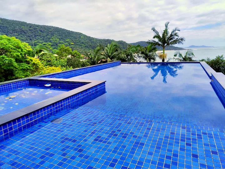 Maravilhosa Mansão Frente Ao Mar - Balneario Camboriú