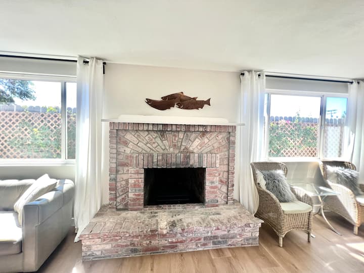 1 Bedroom/1 Bath With Kitchen - San Marcos, CA