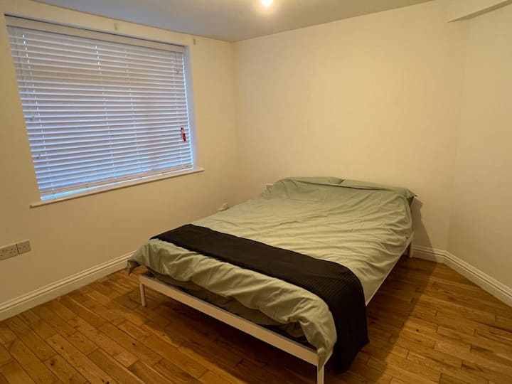 Two Bedroom Apartment - Bristol