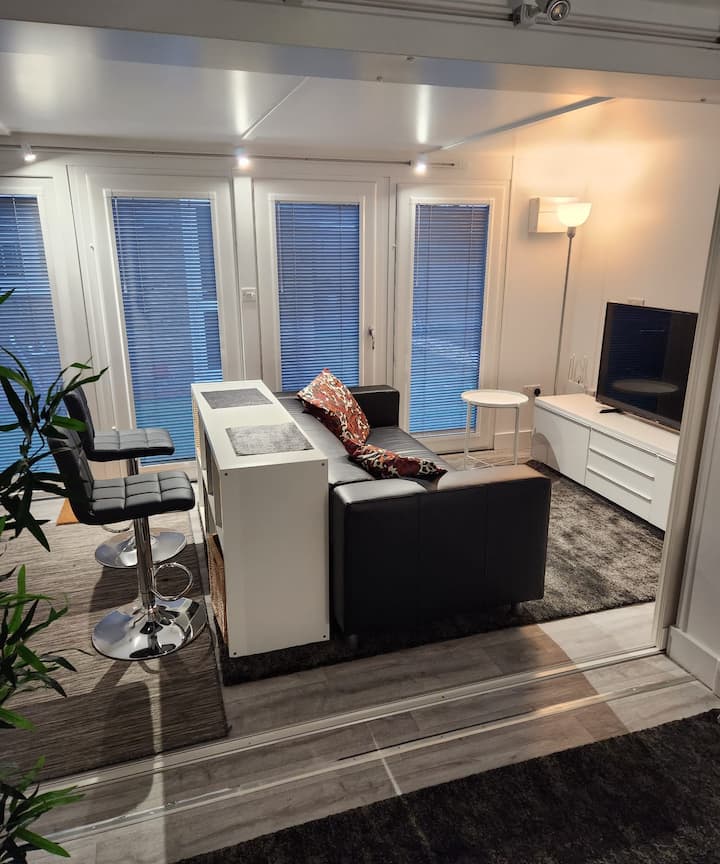 Luxury Studio, Great Location - London