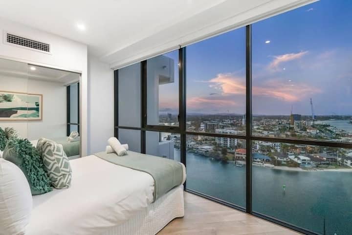 Skyline Serenity - Surfers Paradise