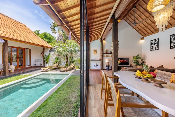 Spacious 2br Villa In Canggu - 10 Min From Finns - Kuta