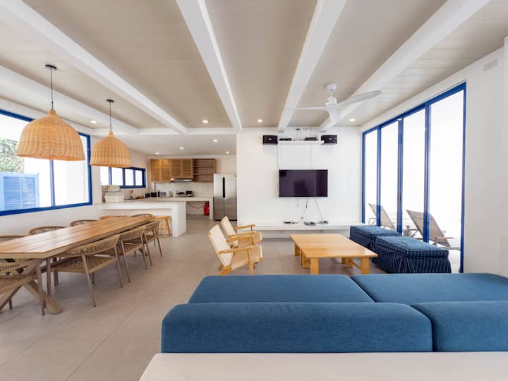 Santorini Springs Villa B - Calamba