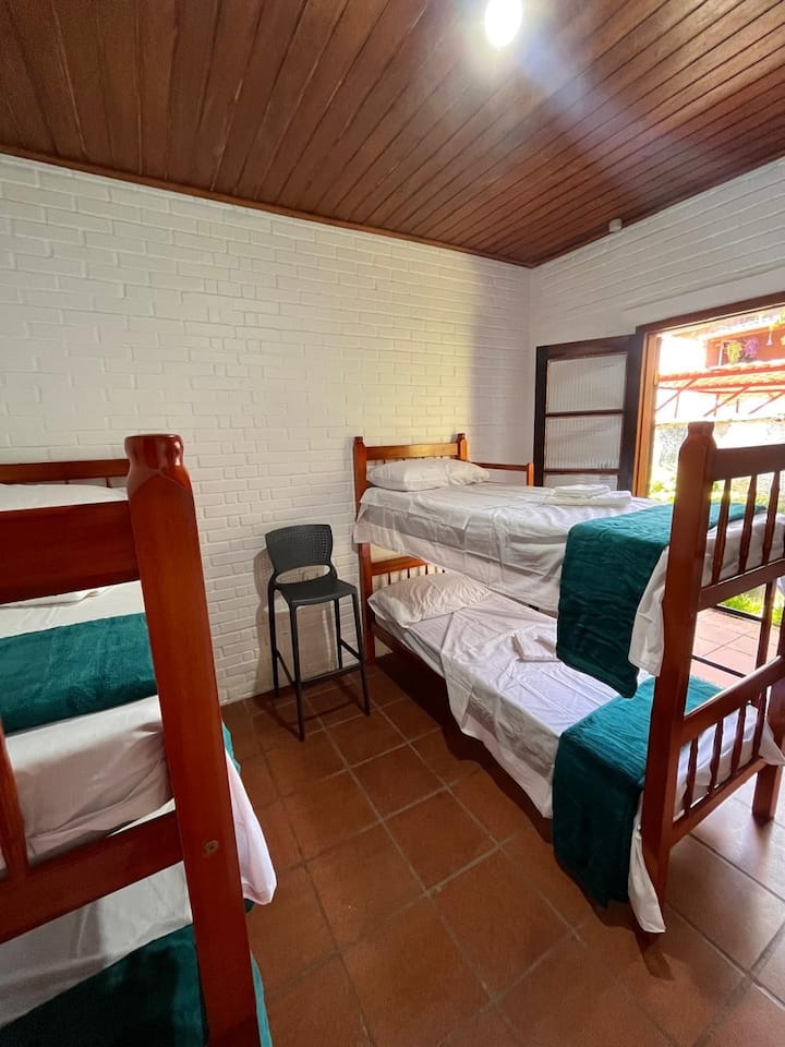 Center Hostel - Ubatuba