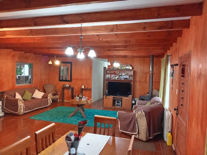 Casa Hermosa Y Amplia - Pitrufquén