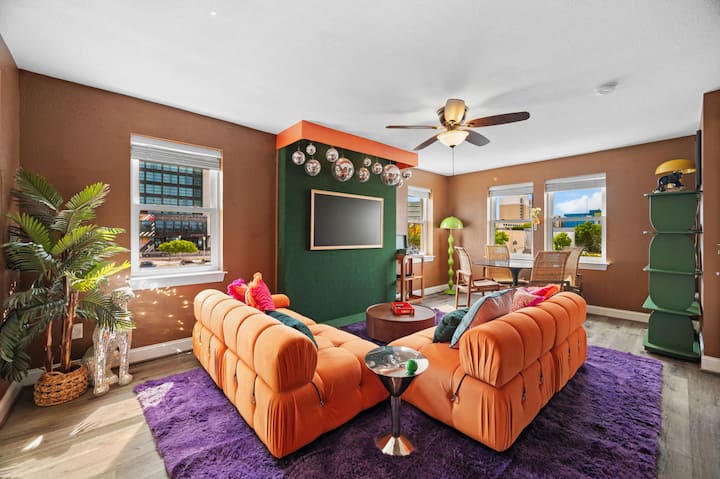 Historic Home Themed 70's Groovy With Ocean Views - Virginia Beach, VA