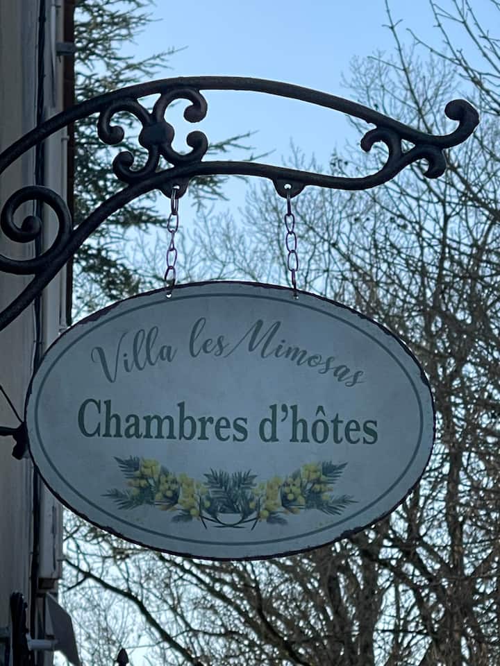 Villa Les Mimosas - Chambre Anémone - Blaye