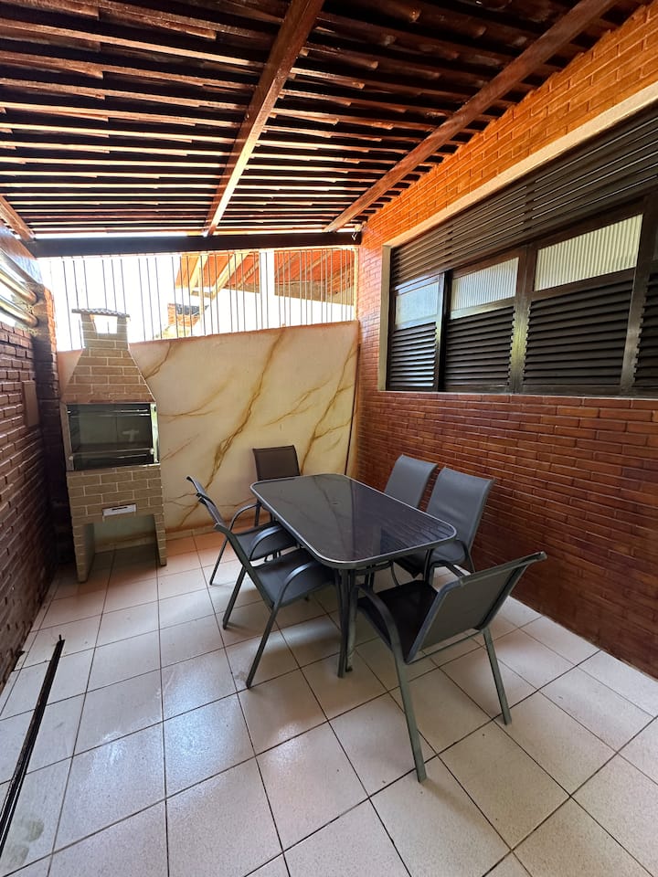 Casa De Quartos Em Maceió - Maceió