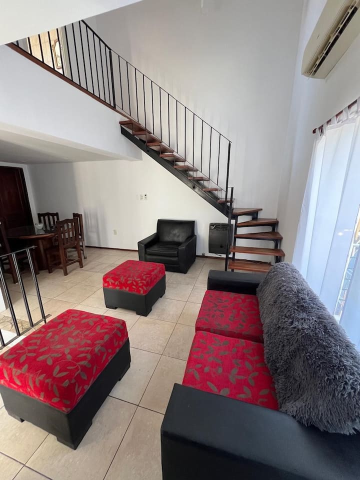 Cómoda Vivienda Exclusiva 
4/5p - Rosario