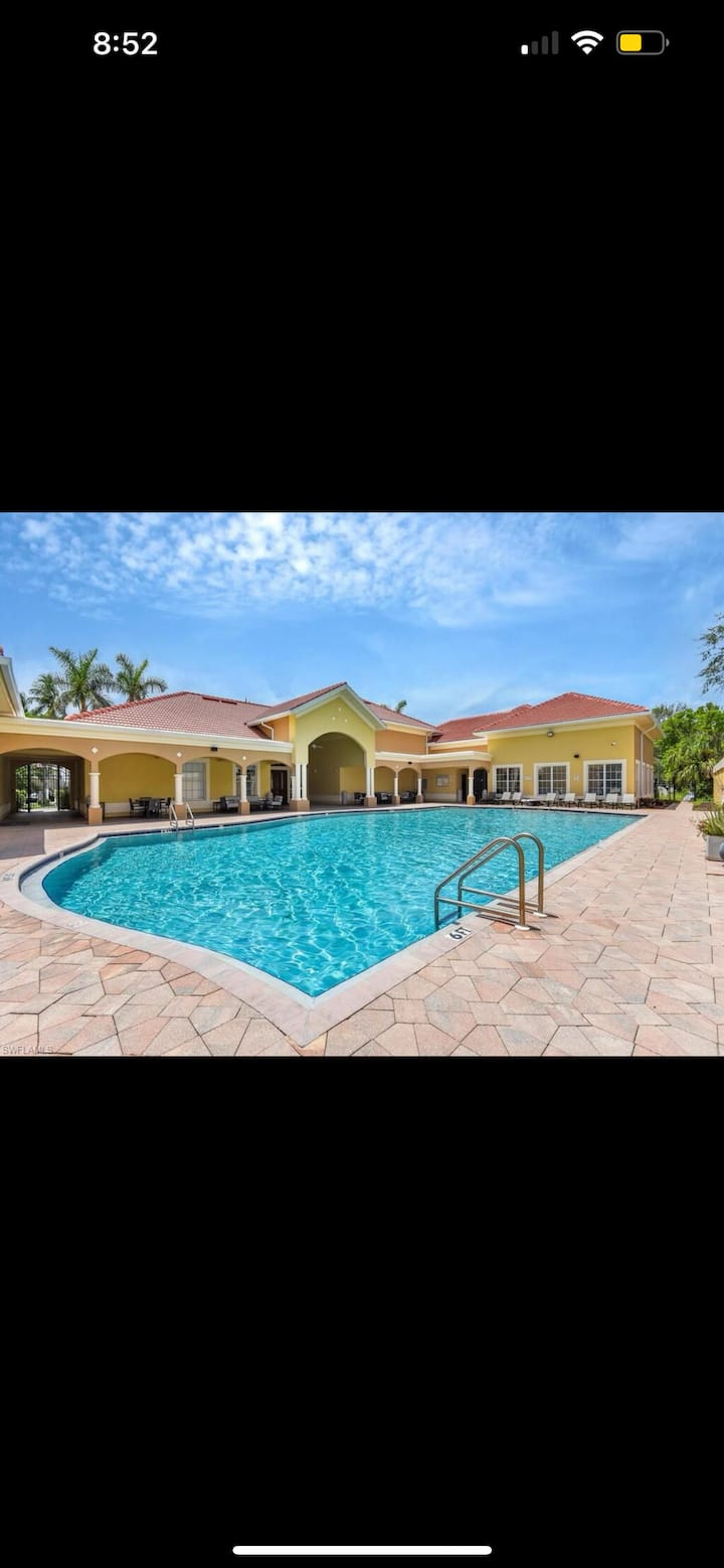 Enjoy Your Stay! - Fort Myers, FL