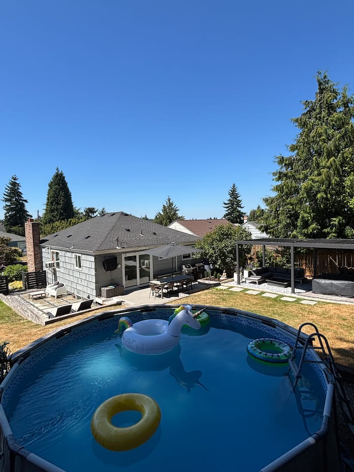 Wellness Retreat Hot Tub Sauna Cold Plunge Peloton - Seattle