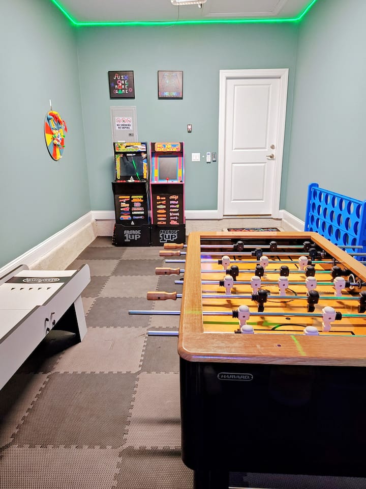 Peaceful 3br, King, Fire Pit, Game Room, 2m Dt - St. Augustine, FL
