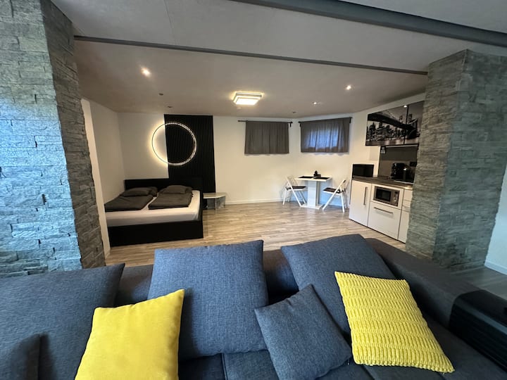 Ferienwohnung / Einliegerwohnung In Marbach-süd - Marbach am Neckar