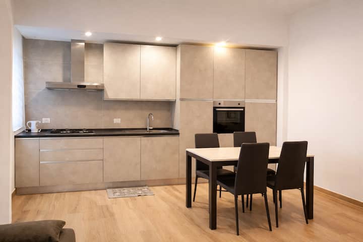 La Perla Nel Vico
Casa Vacanze Intero Appartamento - Locorotondo