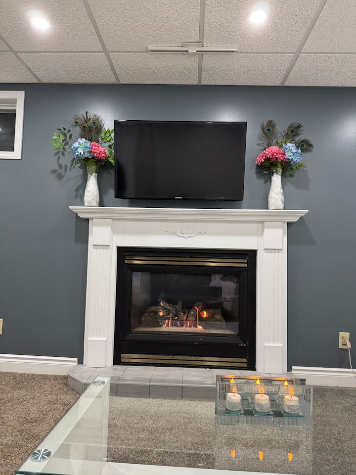 Spacious 2 Bedroom Modern Apt - Mississauga