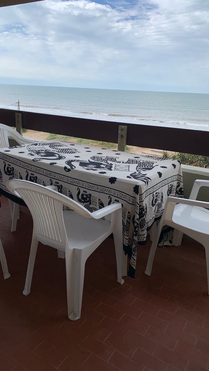 Amplísimo Depto. Frente Al Mar - Pinamar