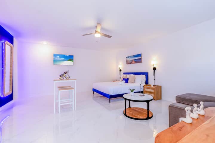 The Golden Pearl/4 Ppl/relax - Cape Coral, FL