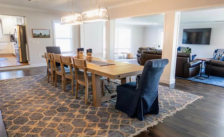 Private Country Getaway! - Cookeville, TN
