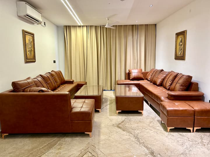 Heartland: Ganga View Villa W/ Jacuzzi & Lift - Rishikesh