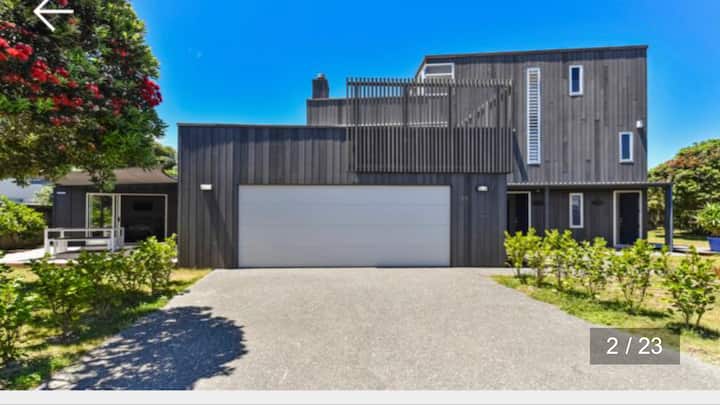 Summer House - Matakana