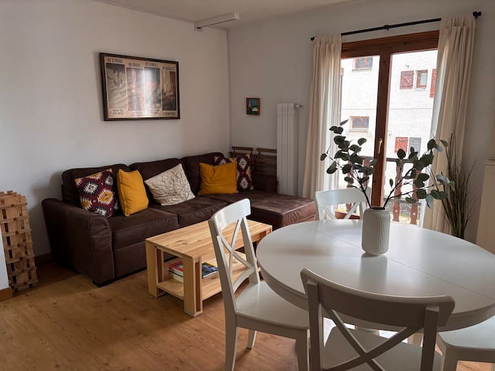 Casa Bihotz - Precioso Apto Con Garaje En Sallent - Formigal