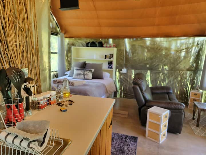 Fisheagle Hut In Orania - Orania